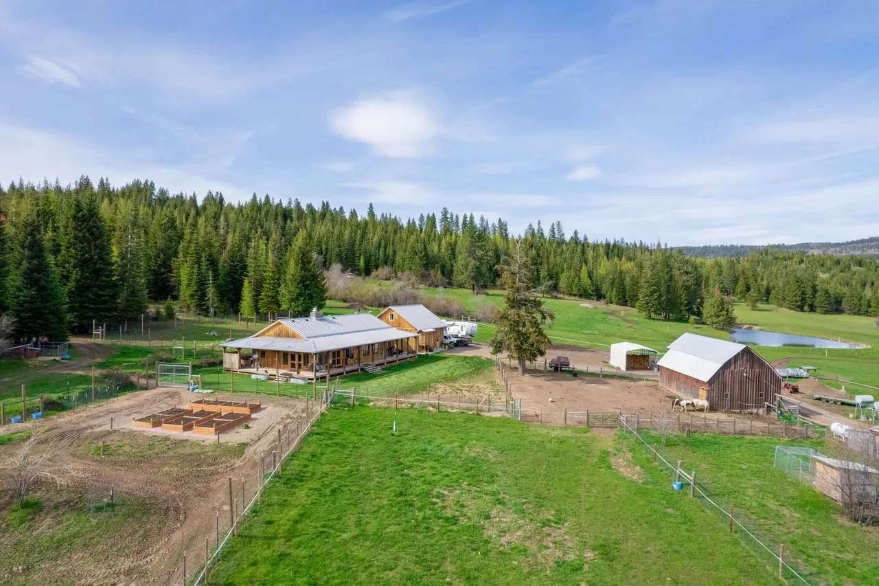 Shy Mountain Off-Grid Ranch - Hunting Land for Sale - HuntingLocator ...