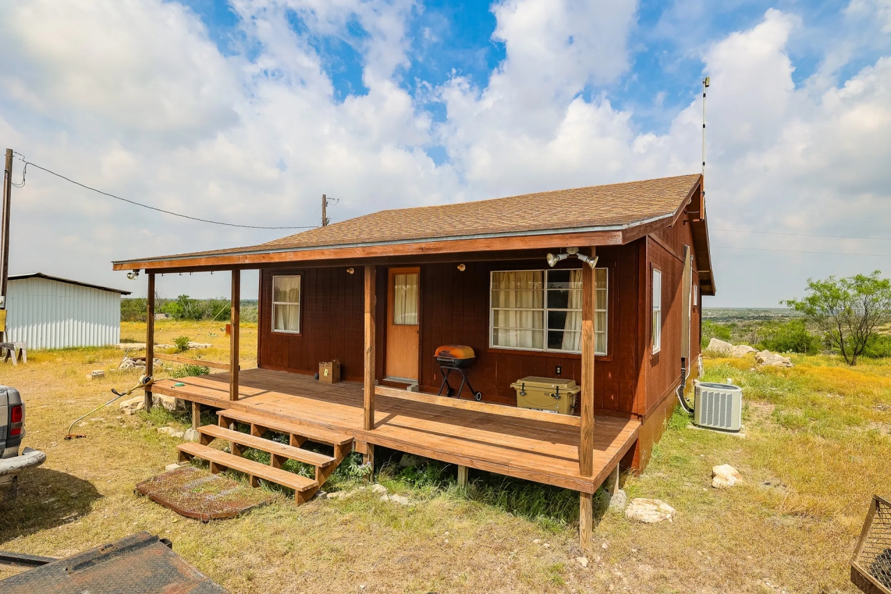 Acreage With House - Hunting Land for Sale - HuntingLocator.com ...