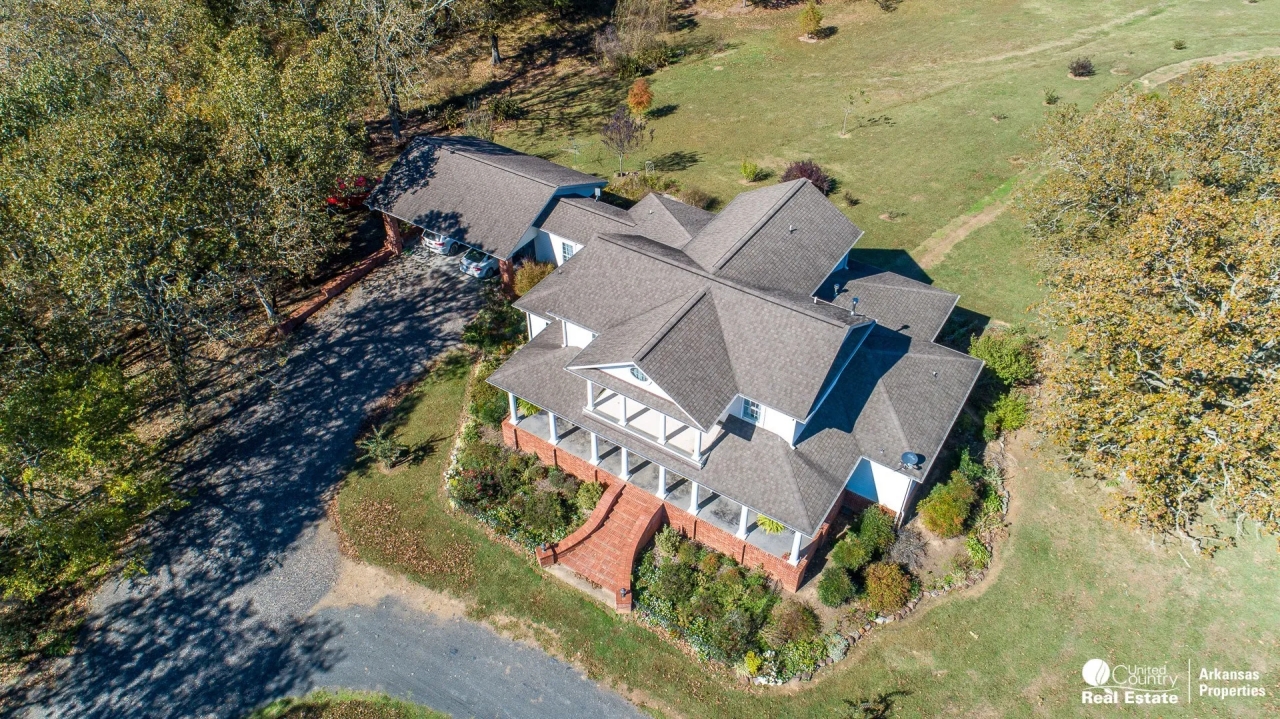 Working Cattle Ranch in Mena Arkansas - Hunting Land for Sale ...