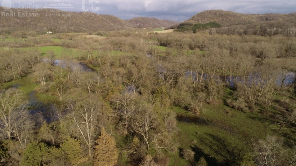Hunting Land with Kickapoo River Frontage Southwestern Wisconsin ...