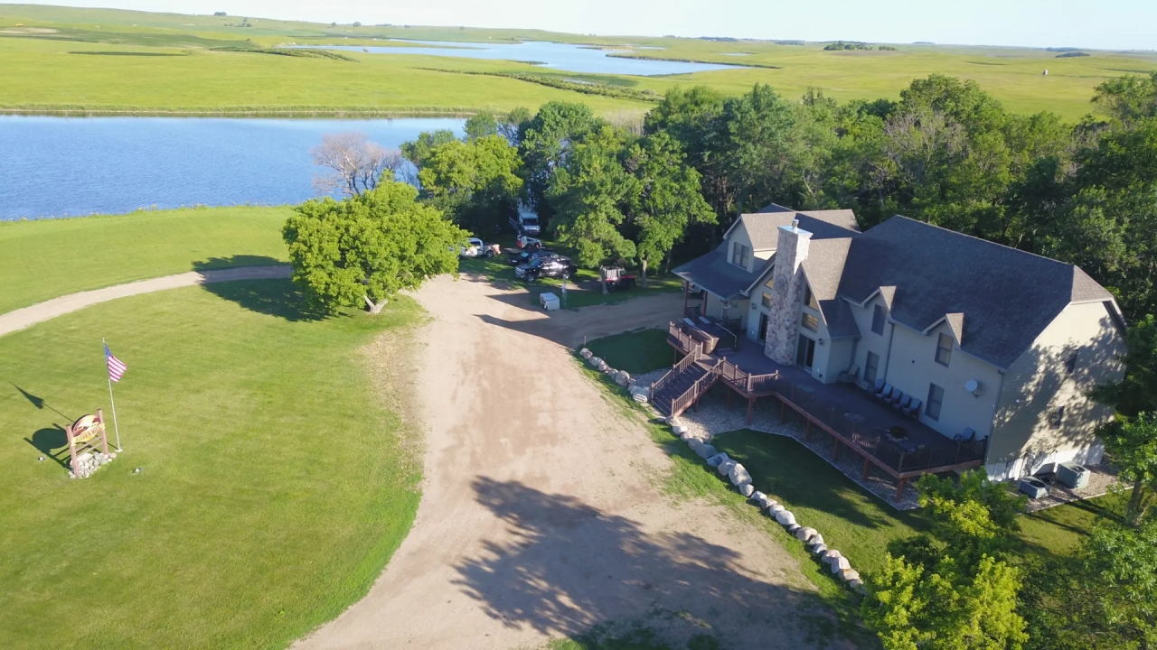 Hidden Hill Lodge - Hunting Land for Sale - HuntingLocator.com ...