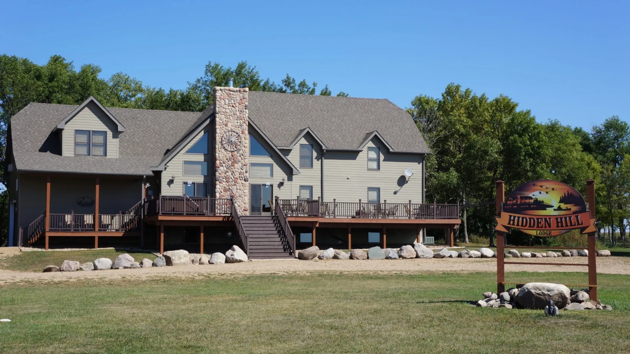 Hidden Hill Lodge - Hunting Land for Sale - HuntingLocator.com ...